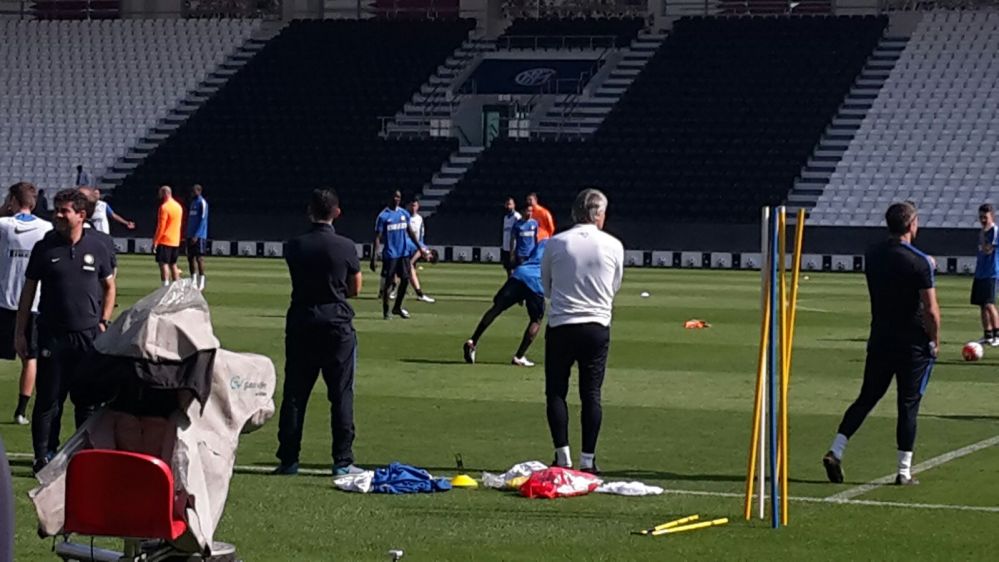 Inter in campo a Doha | Foto - Sportmediaset