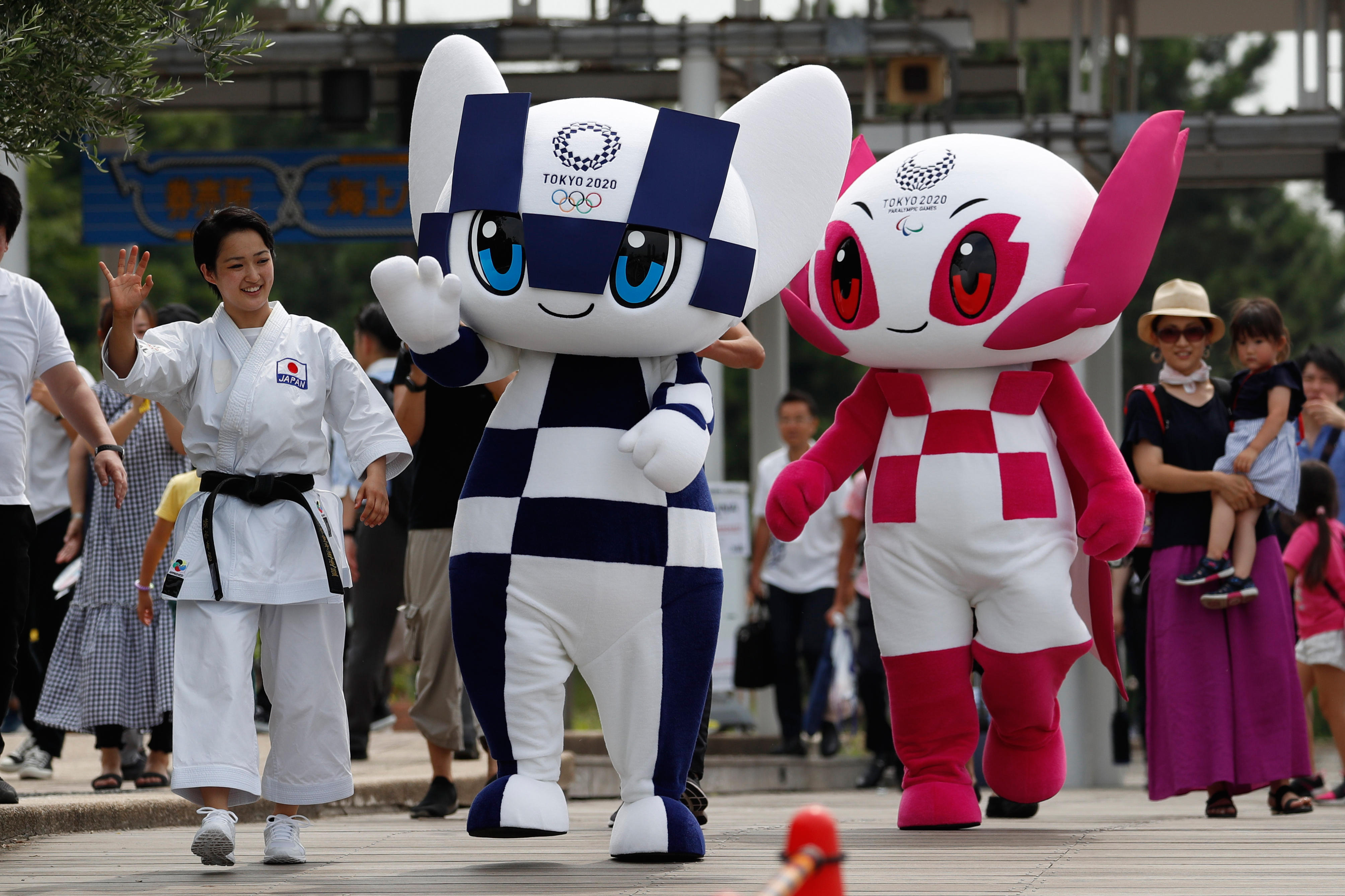 Tokyo 2020, ecco Miraitowa e Someity | Foto - Sportmediaset