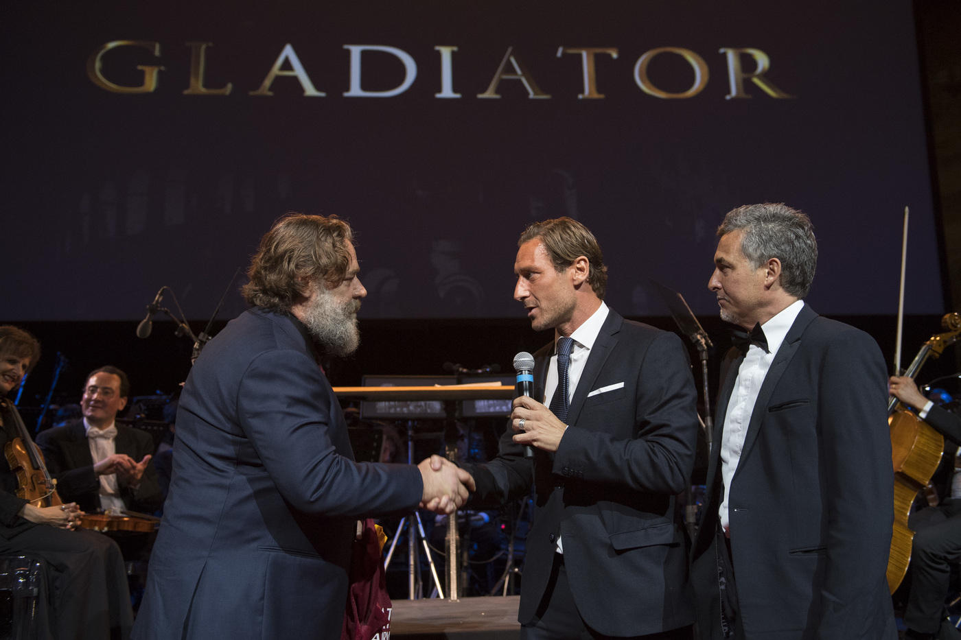 Totti da Russell Crowe: i Gladiatori di Roma | Foto - Sportmediaset