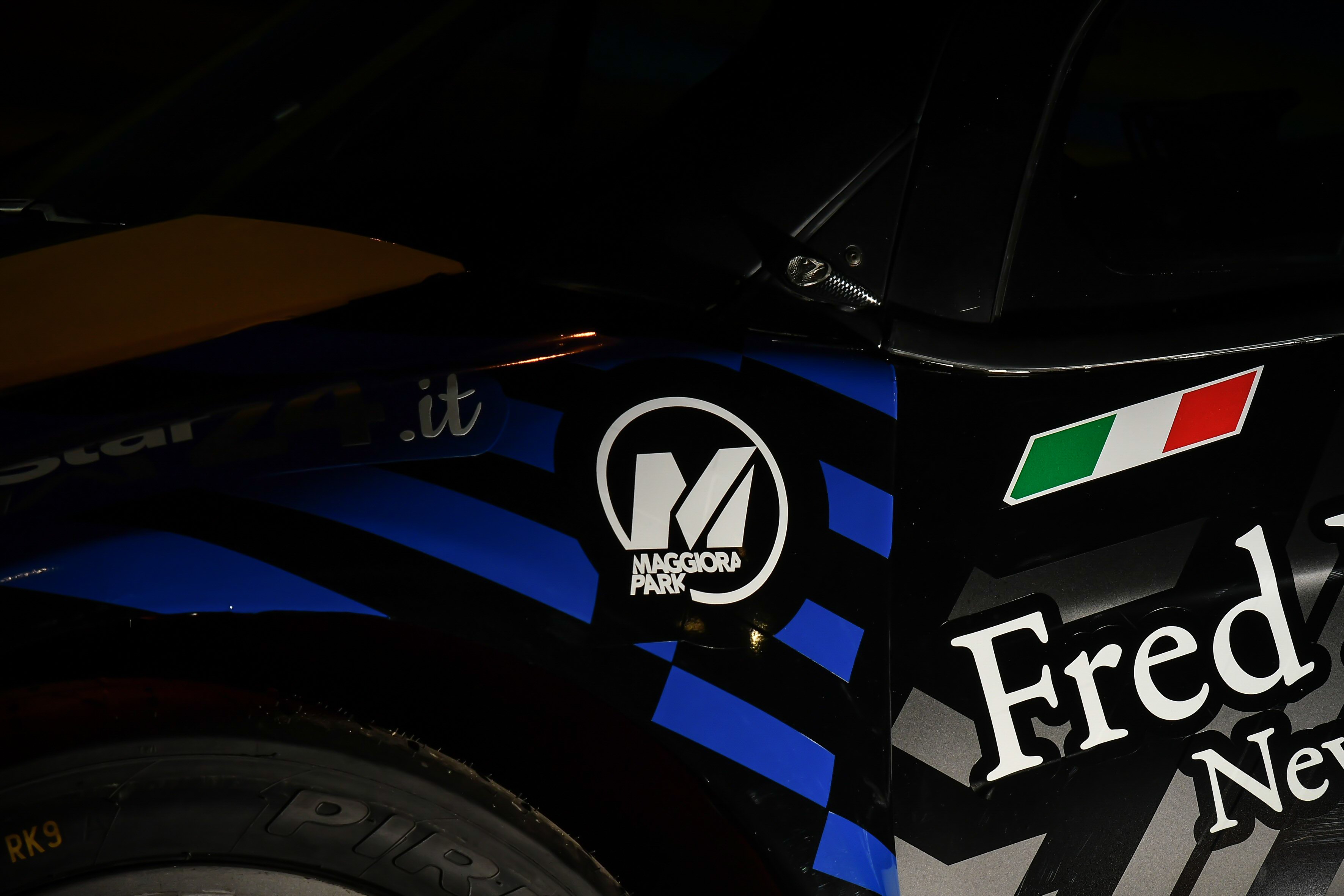 Cairoli al Monza Rally Show con la Citroen del Team Magneti Marelli ...