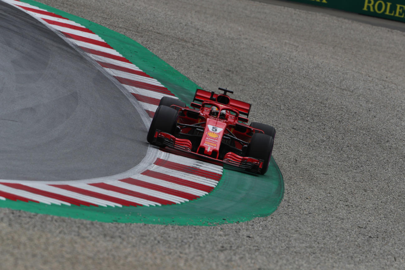 La F1 sfreccia tra i monti | Foto - Sportmediaset