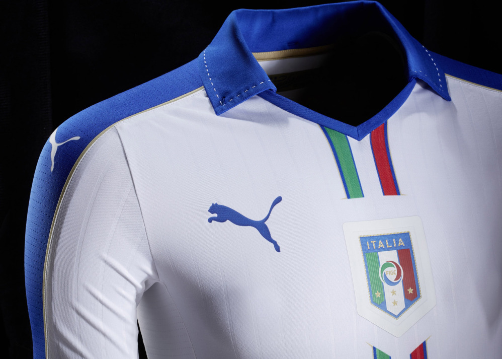 La nuova seconda maglia dell'Italia | Foto - Sportmediaset