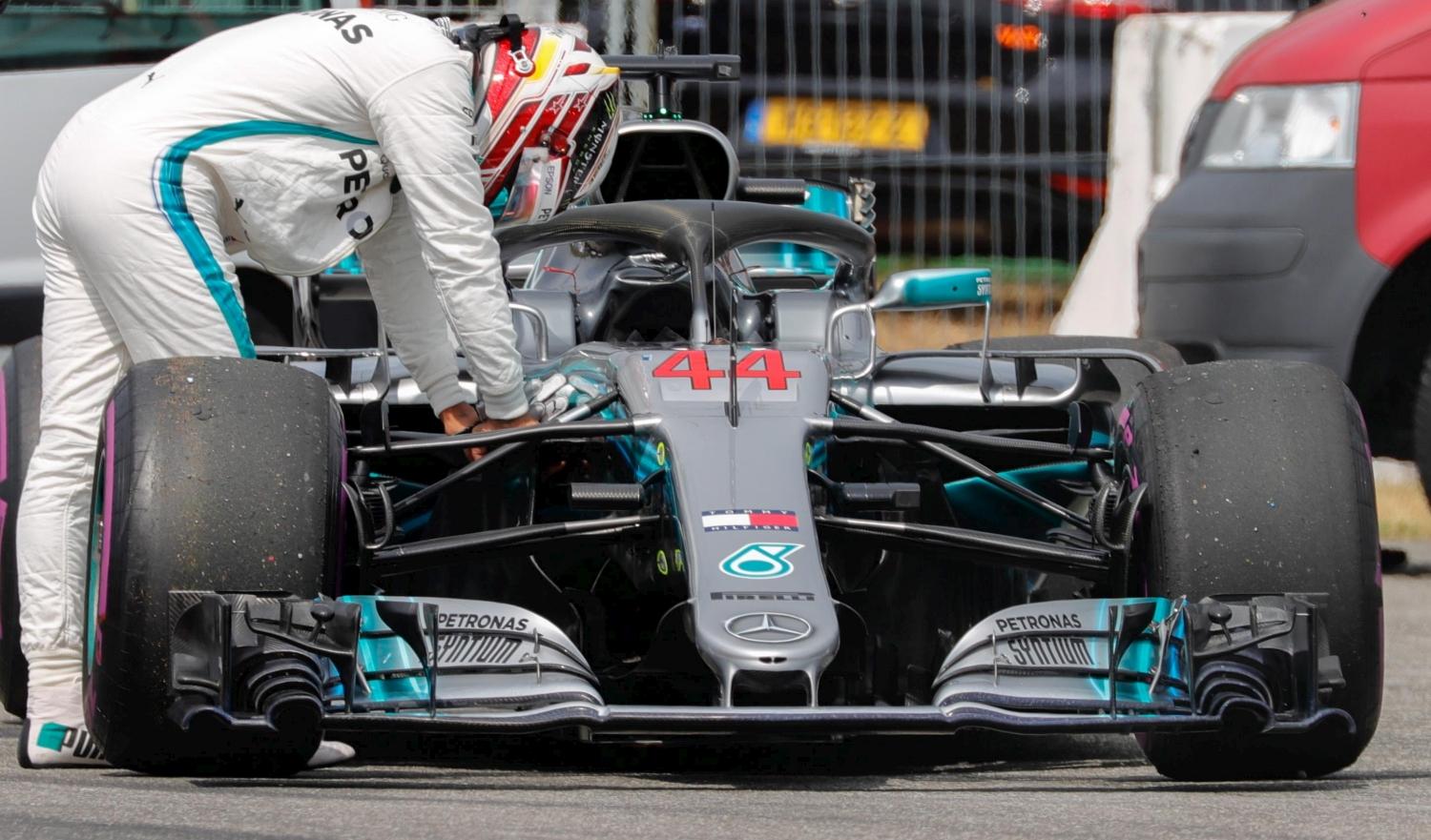 F1, Mercedes ko: Hamilton la spinge | Foto - Sportmediaset