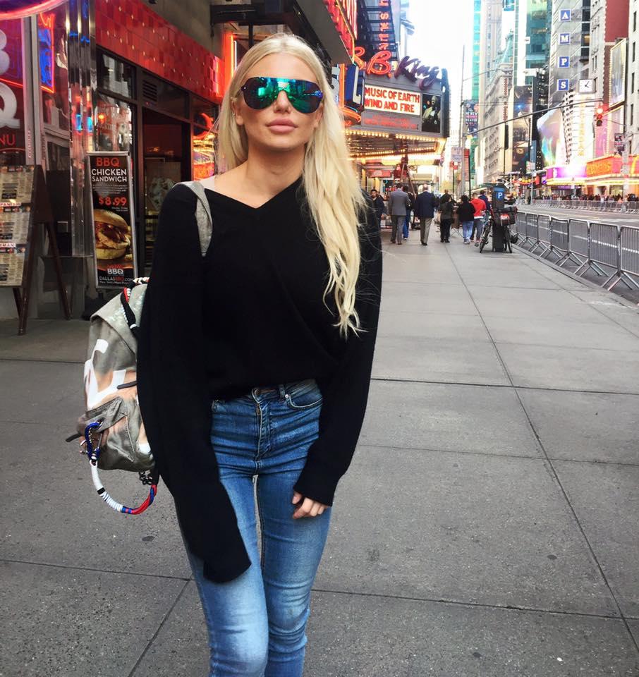 Casey Kiss fa ballare il Barcellona | Foto - Sportmediaset